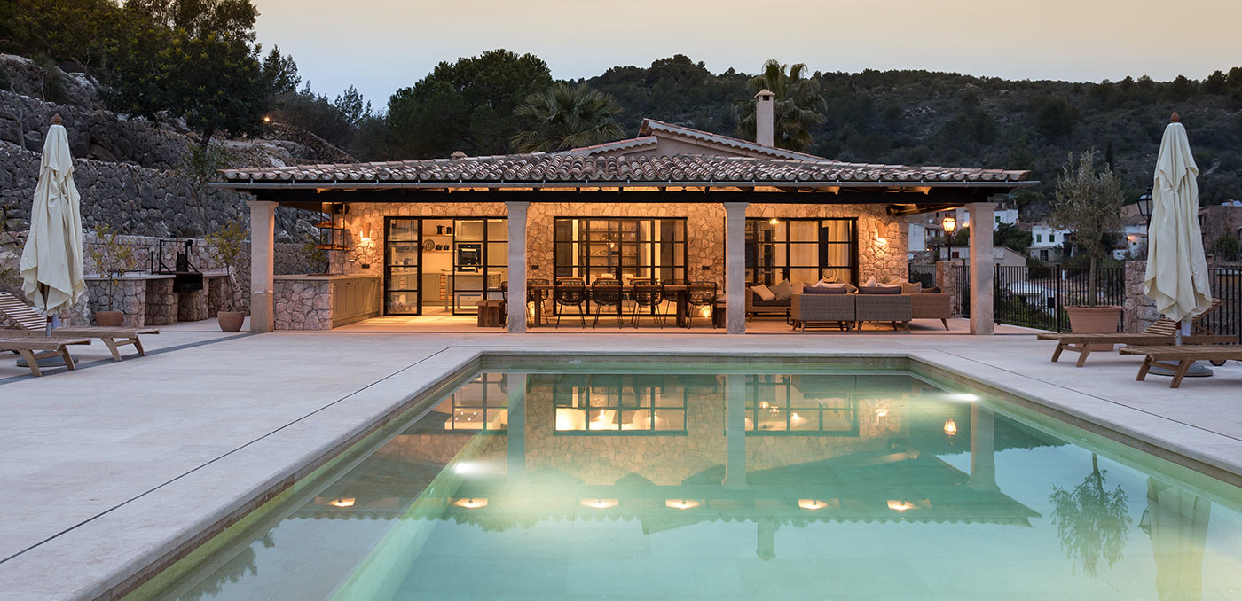 A perfectly-proportioned luxury villa - Living in Mallorca