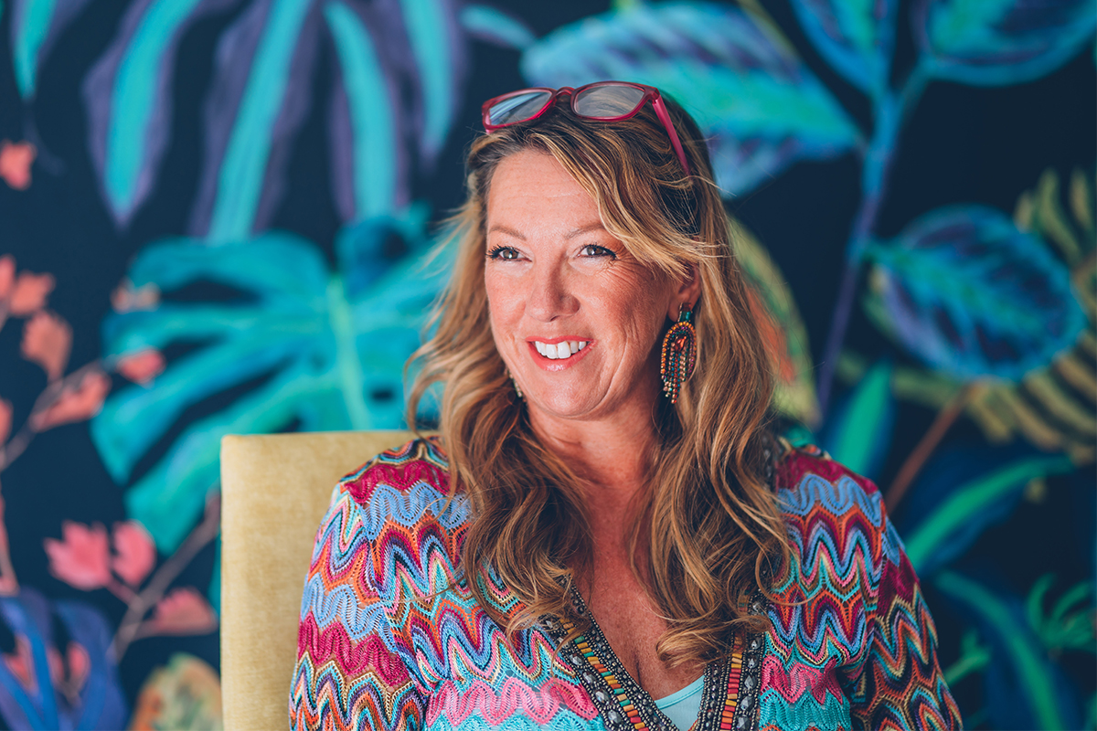 Choosing the wild card with Justine Knox - Living in Mallorca