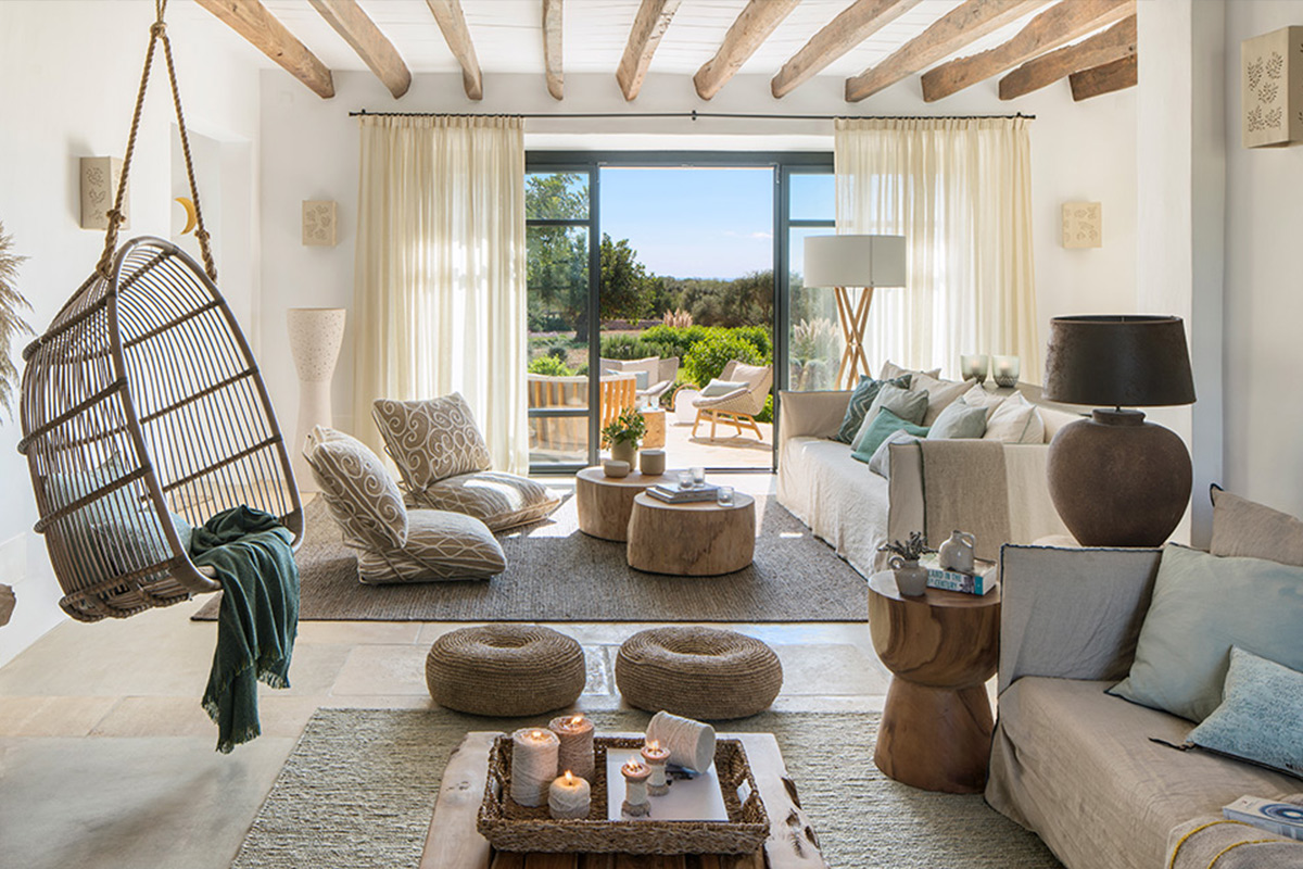 Organic Studio Interior Design - Living in Mallorca