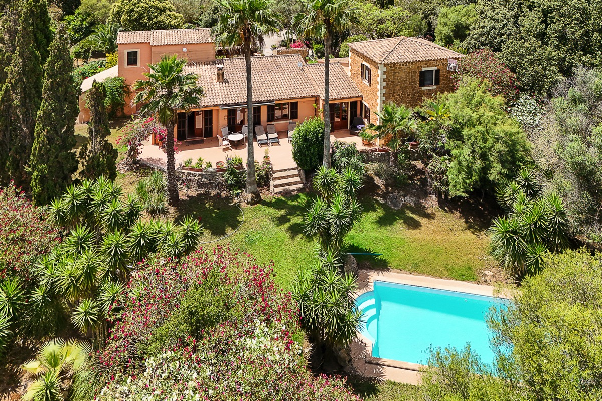 Charming Country Finca with Pool and Garden Near Artà - Living in Mallorca