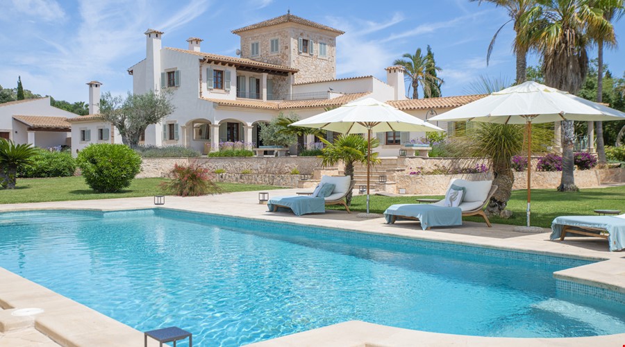 Elegant Country Finca for sale in Felanitx with Pool and Panoramic ...